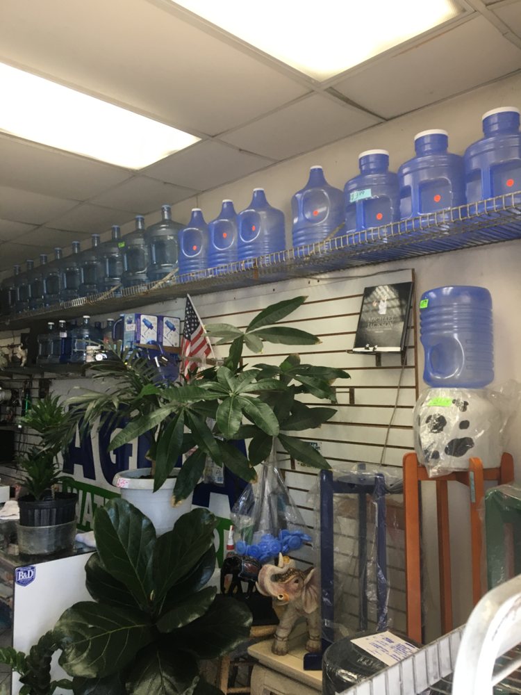 SAGUARO WATER STORE - Updated May 2024 - 15700 1/2 Pioneer Blvd ...