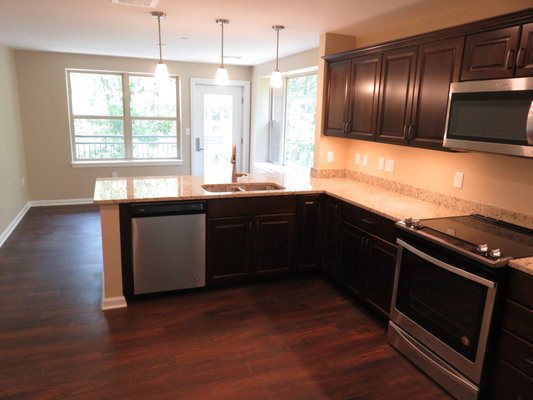 FOX RUN - Updated December 2025 - 20 Photos - 41000 13 Mile Rd, Novi ...