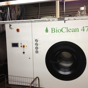 ZIPS CLEANERS - Updated April 2025 - 22 Photos & 15 Reviews - 5732 ...