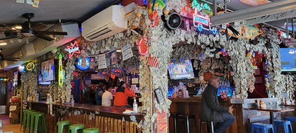 PURPLE PARROT GRILL - Updated December 2025 - 461 Photos & 617 Reviews ...