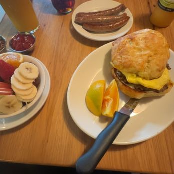 COLOSSAL CAFE - Updated April 2024 - 292 Photos & 361 Reviews - 2315 ...