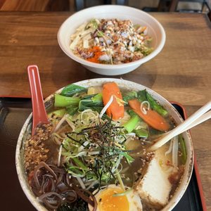 CRUNCHY POKÉ - 226 Photos & 158 Reviews - 426 Fore St, Portland, ME ...