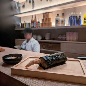 TOP ROE - Updated December 2025 - 168 Photos & 48 Reviews - 120 W 5th ...