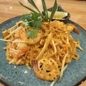 MANON - Updated September 2025 - 1077 Photos & 402 Reviews - 3250 Yorba ...