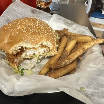 CRUISERS GRILL - Updated March 2025 - 343 Photos & 449 Reviews - 319 ...