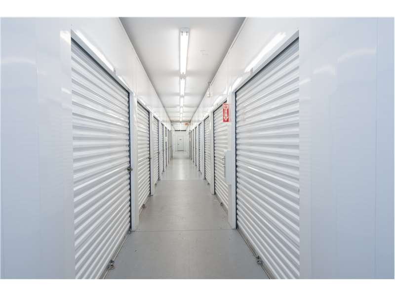 EXTRA SPACE STORAGE - Updated November 2025 - 16 Photos & 13 Reviews ...