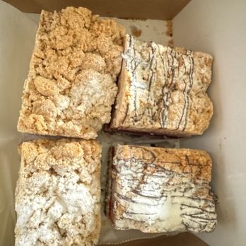 A LITTLE CAKE - Updated December 2025 - 262 Photos & 230 Reviews - 176 ...