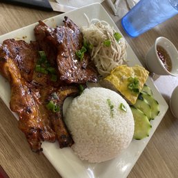 COM TAM KIEU GIANG - Updated June 2025 - 258 Photos & 201 Reviews ...