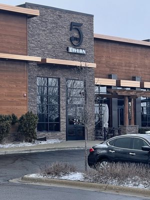 5TH TAVERN - Updated December 2025 - 405 Photos & 526 Reviews - 2262 S ...