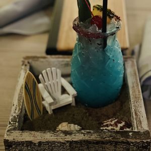 DOWNTOWN EXPERIMENT - 92 Photos & 156 Reviews - 3601 University Ave ...