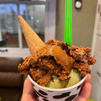 YOLO YOGURT & DESSERTS - Updated October 2025 - 149 Photos & 115 ...