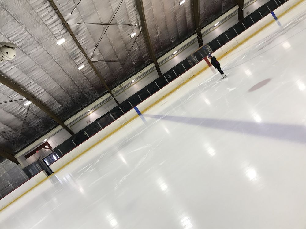 SHEA MEMORIAL SKATING RINK - Updated December 2025 - 651 Willard St ...