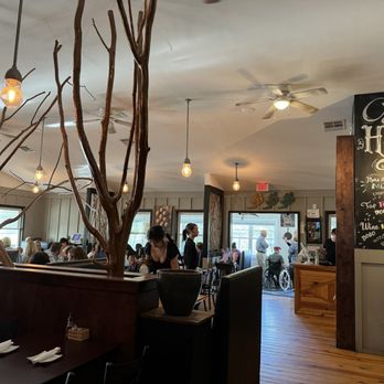 BACKWOODS CROSSING - Updated January 2025 - 1101 Photos & 654 Reviews - 6725 Mahan Dr ...