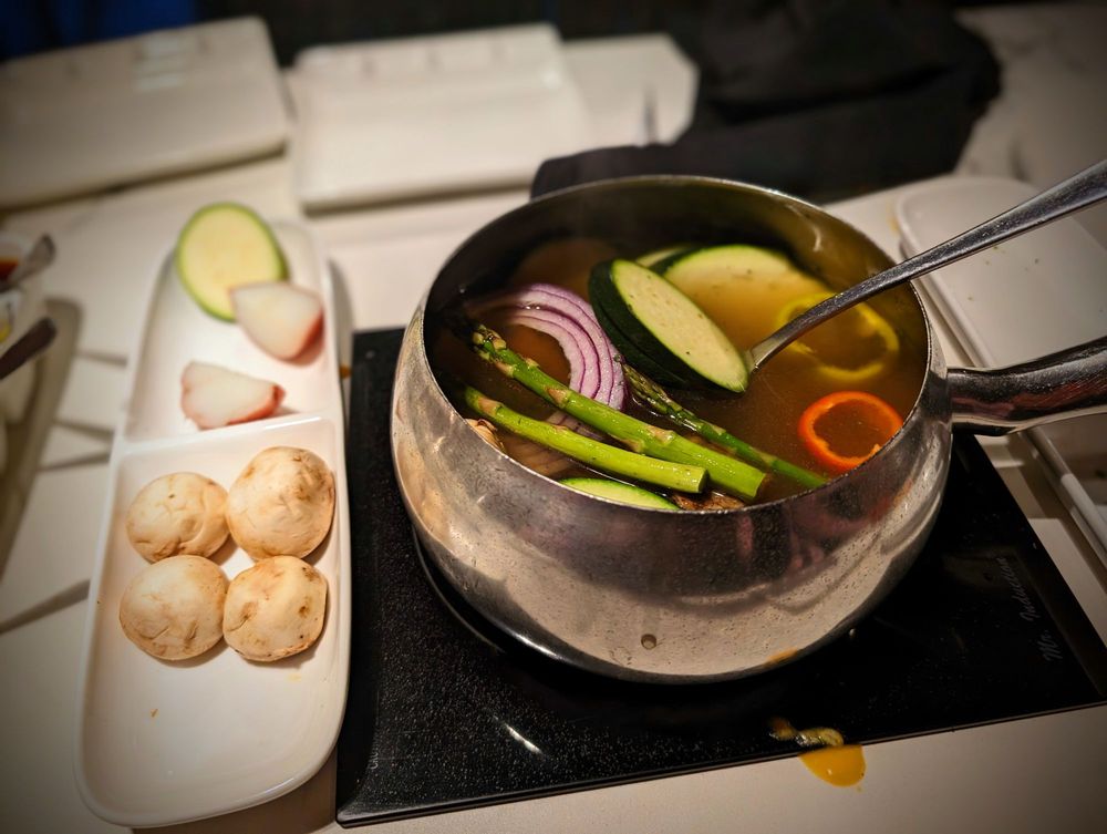 THE MELTING POT - Updated December 2025 - 463 Photos & 642 Reviews ...