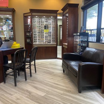 EXPERTS ON SIGHT - Updated December 2025 - 16 Photos & 76 Reviews ...