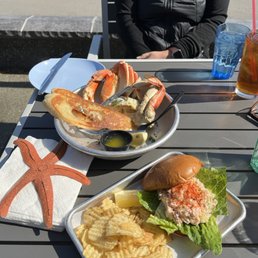 SALTY GIRLS - SEQUIM SEAFOOD - Updated August 2024 - 408 Photos & 427 ...