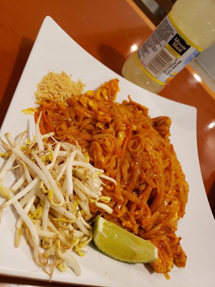 STREET ASIAN FOOD - 157 Photos & 73 Reviews - Thai - 516 Elmwood Ave ...