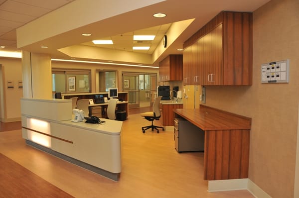 MERCY MEDICAL CENTER - DIGNITY HEALTH - Updated November 2025 - 63 ...