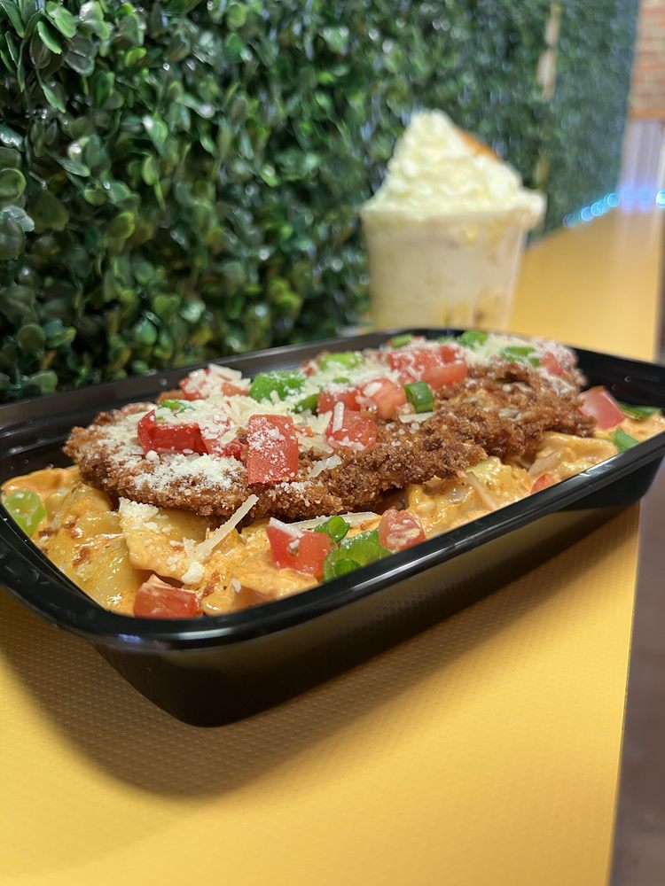 T STREET EATZ - Updated November 2025 - 48 Photos & 13 Reviews - 222 ...