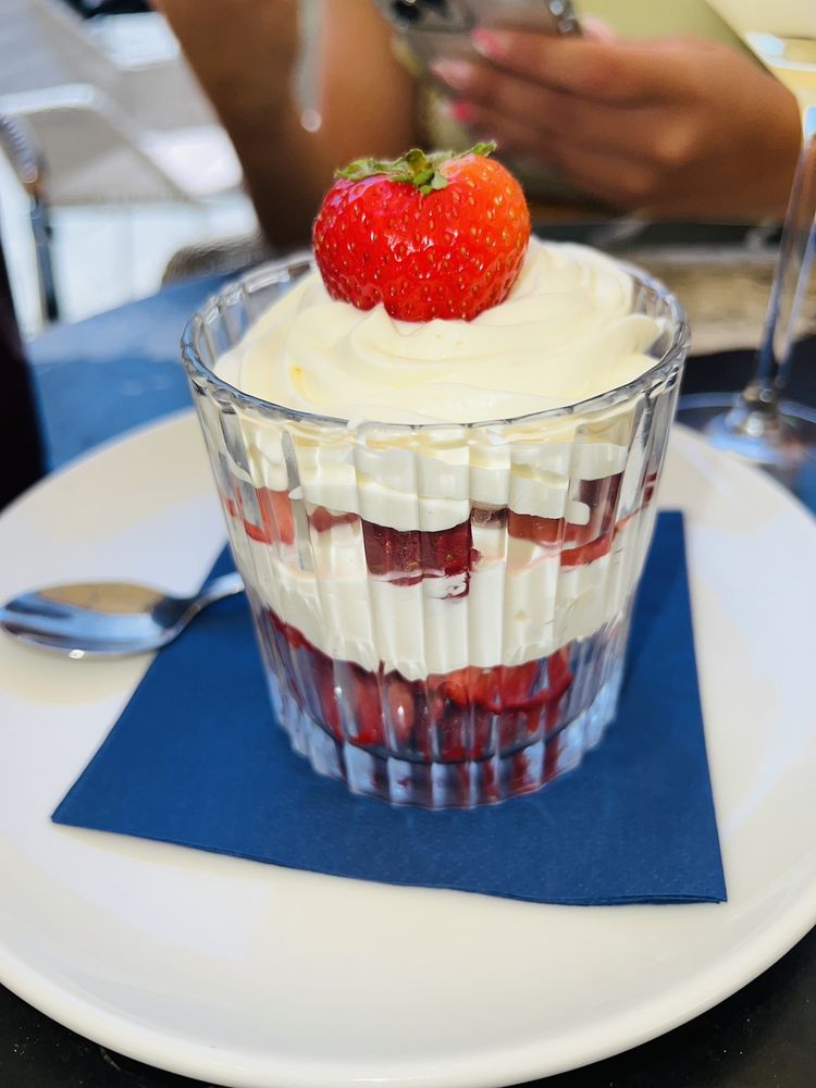 TAMBOSI - Updated June 2025 - 45 Photos & 51 Reviews - Odeonsplatz 18 ...