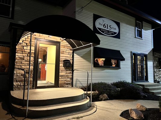 615 CLUB - Updated October 2025 - 64 Photos & 125 Reviews - 615 Broad ...