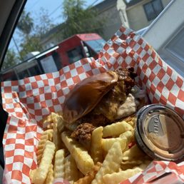 MAIN BIRD HOT CHICKEN - MONTROSE - Updated July 2025 - 317 Photos & 332 ...