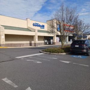 ACT II CONSIGNMENT SHOP - Updated December 2025 - 28 Reviews - 13625 ...