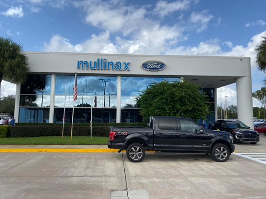 MULLINAX FORD OF CENTRAL FLORIDA | DEALERSHIP - 56 Photos & 152 Reviews ...