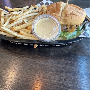 THE BURGER DOCK - CDA - Updated July 2024 - 25 Photos & 49 Reviews ...