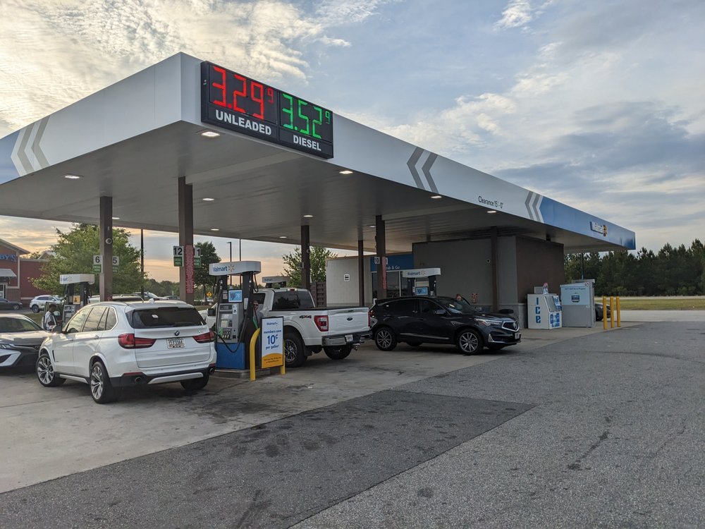 WALMART FUEL STATION - Updated August 2025 - 3009 Russell Pkwy, WARNER ...