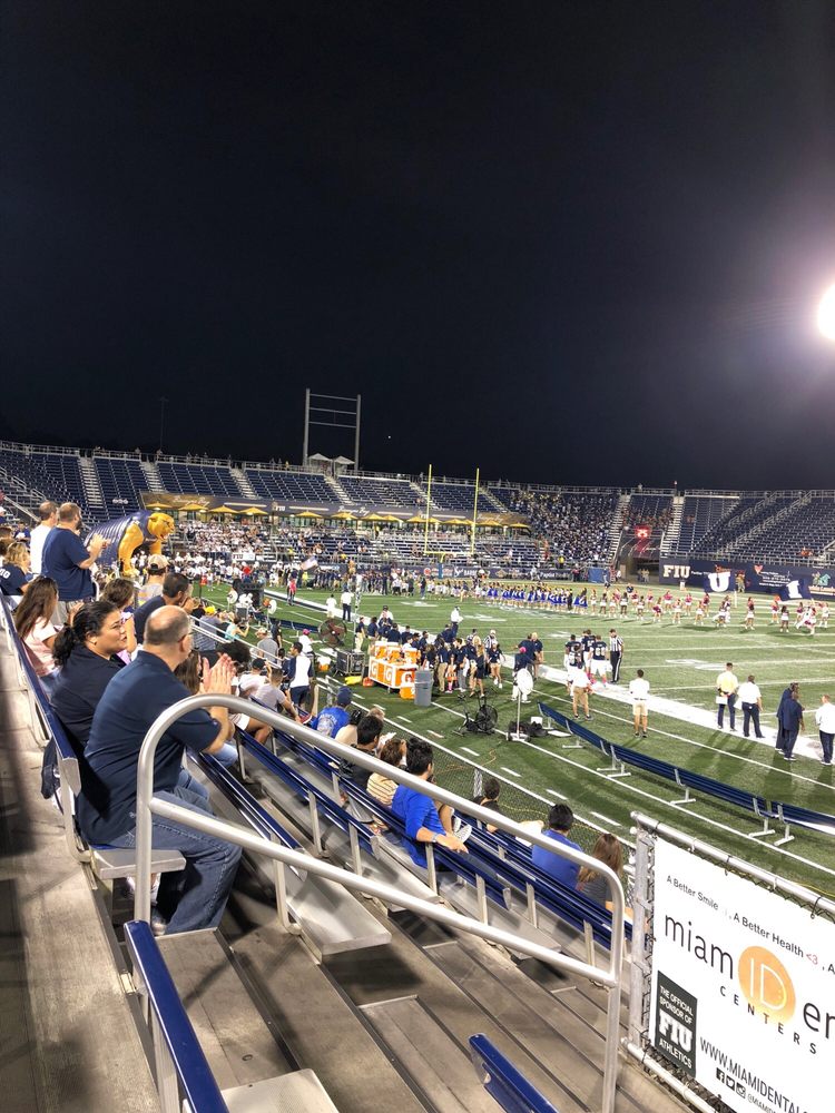 FIU STADIUM 30 Photos 12 Reviews Stadiums Arenas 11200 SW 8th fiu-stadium-30-photos-12-reviews-stadiums-arenas-11200-sw-8th