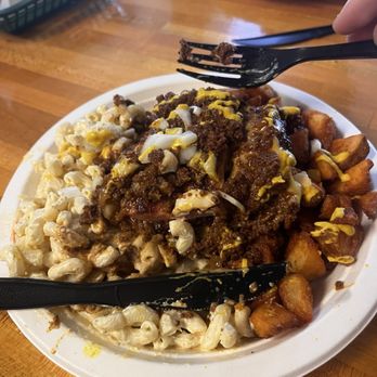 DOGTOWN - Updated August 2024 - 568 Photos & 850 Reviews - 691 Monroe ...