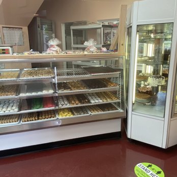 ANGELO’S BAKERY - Updated December 2025 - 38 Photos & 60 Reviews - 32 ...