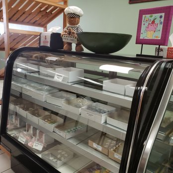 BERT’S BAKERY - Updated October 2025 - 85 Photos & 67 Reviews - 4419 S ...