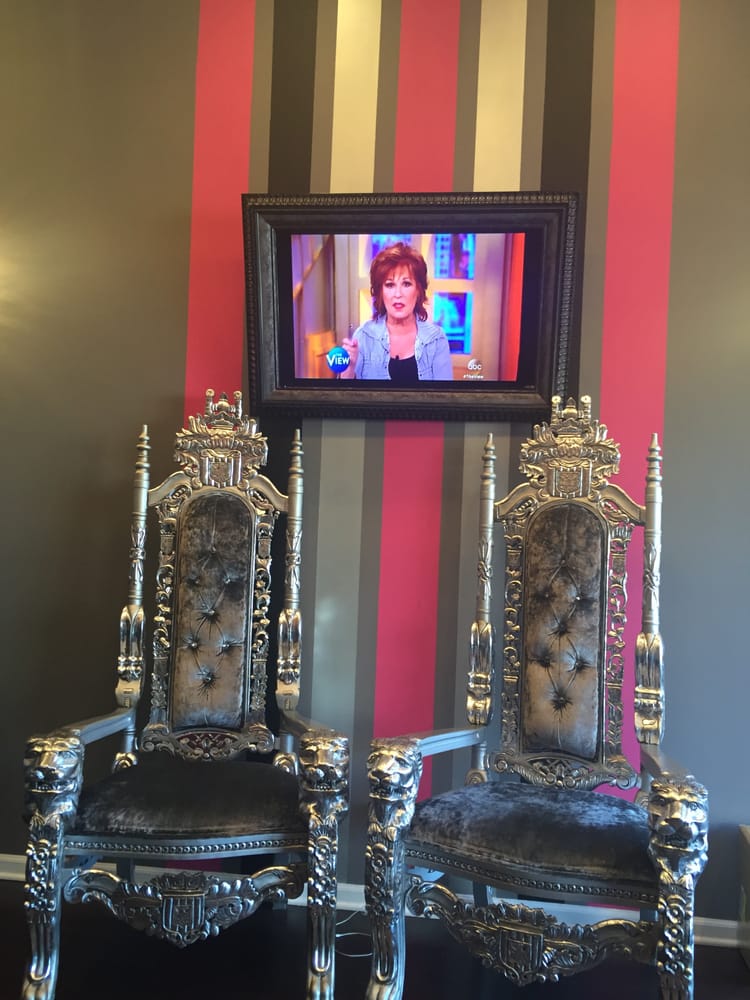 ICONIC HAIR EXTENSIONS - 1609 N Austin, Chicago, Illinois - Hair ...