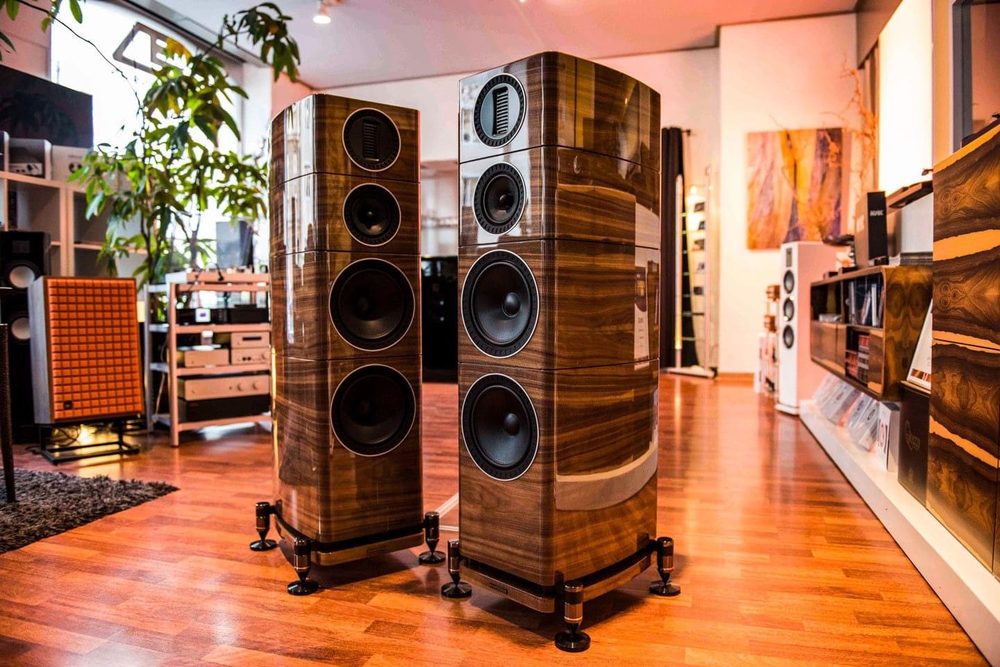 HI-FI SOUND ELECTRONICS - Updated September 2024 - 43 Photos & 13 ...