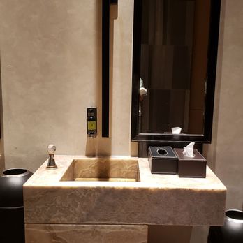 GO PLACE - Updated December 2025 - 717 Photos & 127 Reviews - 3275 ...