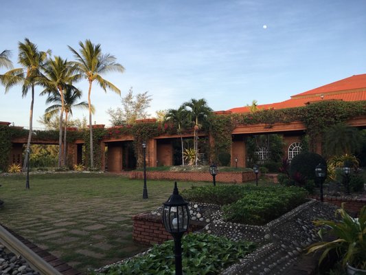 FORT ILOCANDIA RESORT HOTEL - 77 Photos - Barangay 37 Calayab, Laoag ...