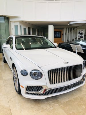 BENTLEY HOUSTON - Updated May 2026 - 1530 W Lp S, Houston, Texas - Car ...