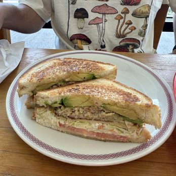 CRAZY TOAST HOUSE - Updated November 2024 - 48 Photos & 36 Reviews ...