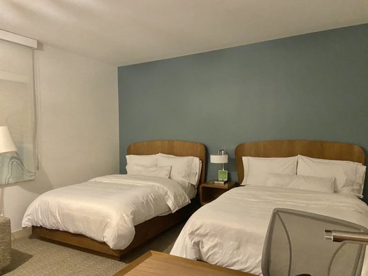 ELEMENT PALMDALE - 82 Photos & 60 Reviews - 39325 Trade Center Dr ...