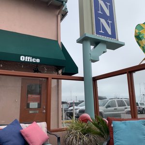 BAYFRONT INN - 165 Photos & 191 Reviews - Hotels - 1150 Embarcadero ...