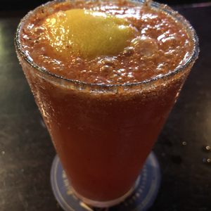 RED WAVE INN - 118 Photos & 168 Reviews - 2375 E Shaw Ave, Fresno ...