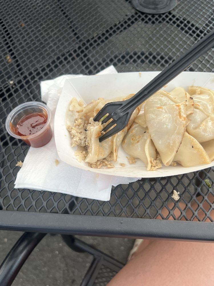 YUMMY DUMPLINGS - Updated July 2025 - Av. Juan Ponce de León S/N, San ...