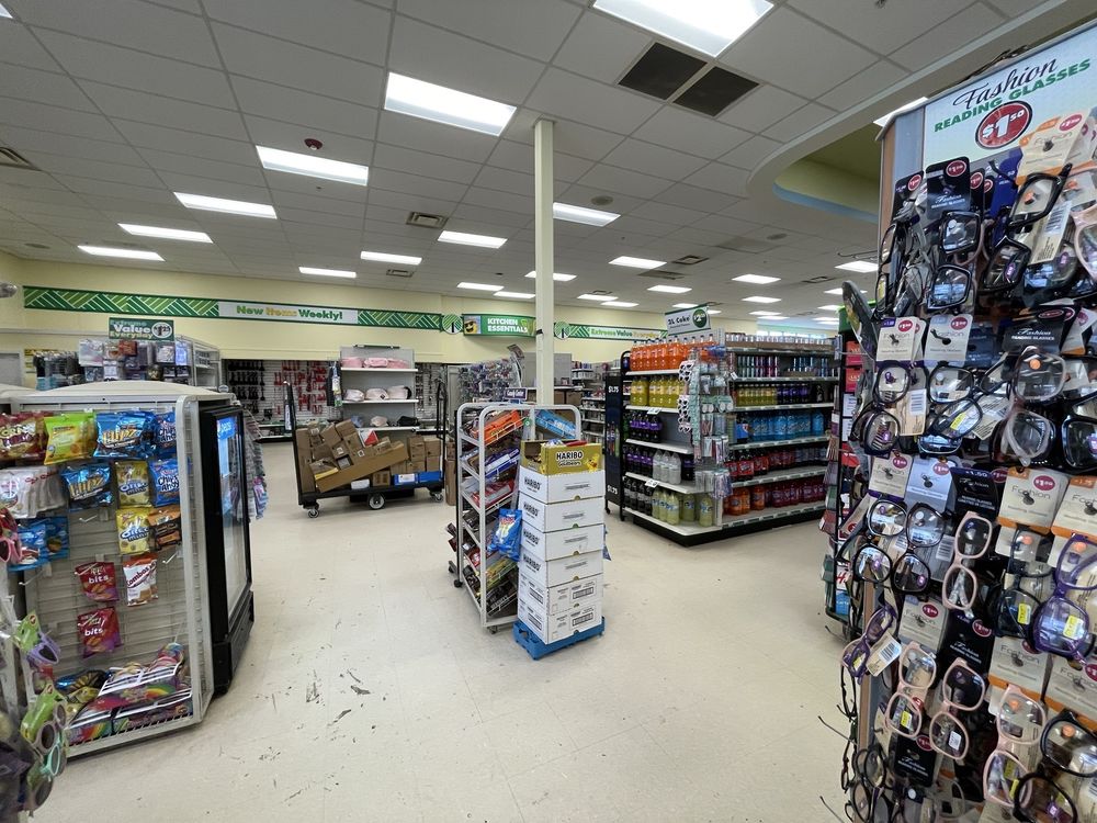 DOLLAR TREE - Updated July 2025 - 365 Allen Ave, Portland, Maine ...