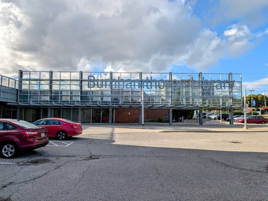 BURNHAMTHORPE BRANCH LIBRARY - Updated November 2025 - 33 Photos - 3650 ...