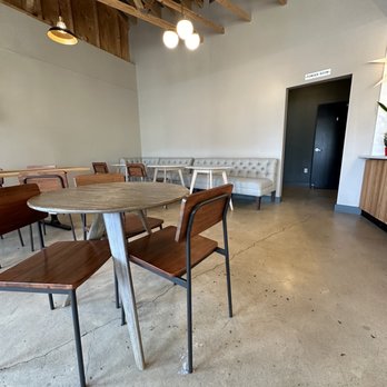 29TH PARALLEL COFFEE - VIENNA - Updated October 2024 - 117 Photos & 69 ...