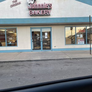 JOHNNIE’S BAKERY OF CANTON - 12 Photos & 25 Reviews - 109 Wertz Ave NW ...