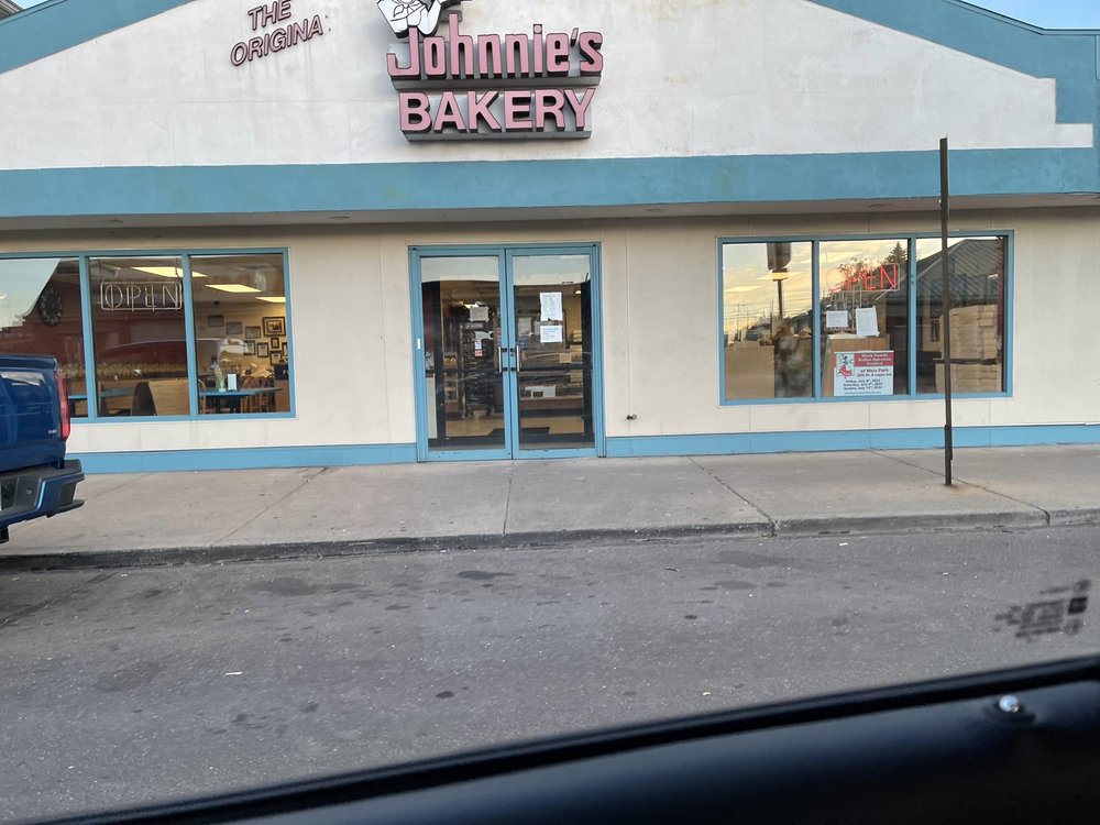 JOHNNIE’S BAKERY OF CANTON - Updated January 2026 - 13 Photos & 35 ...