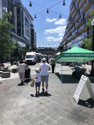 HALF STREET CENTRAL FARM MARKET - Updated December 2025 - 13 Photos ...